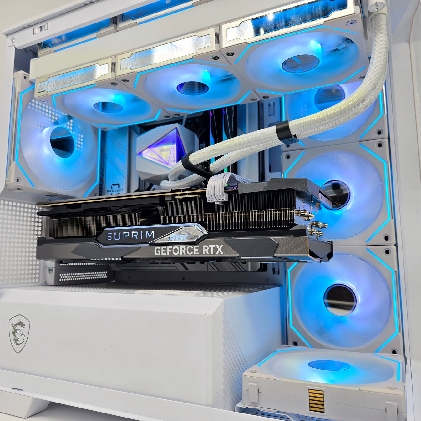 RTX 4080 Super, Ryzen 7800X3D, 32GB DDR5, 2TB, Custom Liquid Cooled Wh ...