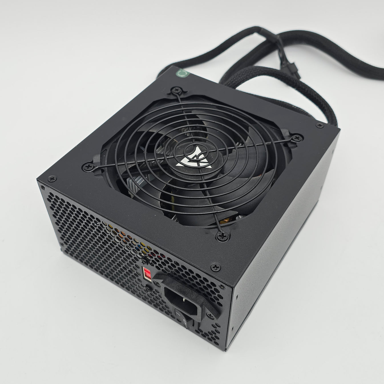 Apevia 700W Essence Gaming PSU Power Supply, Semi Modular – MBPC