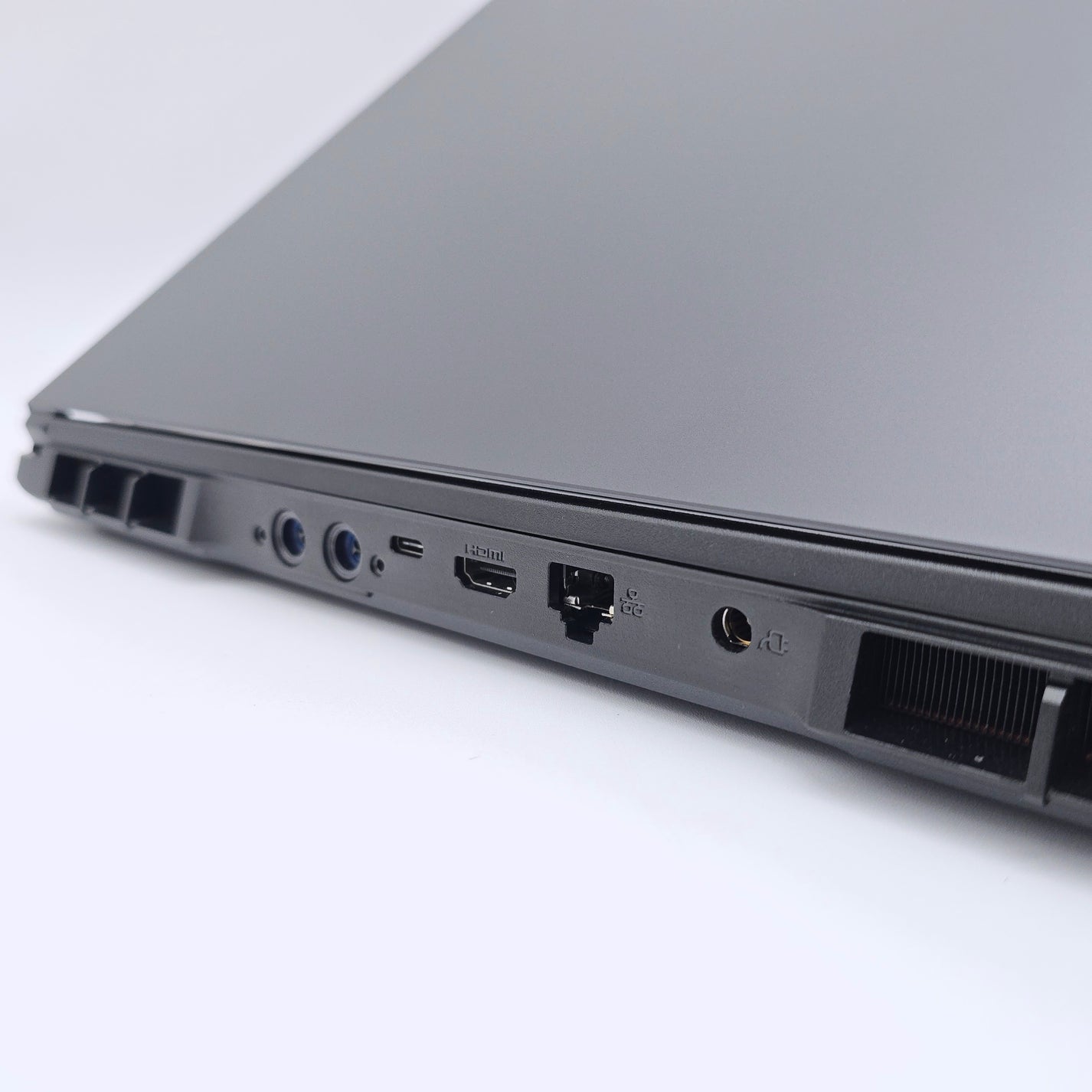 BIMBOX Slim Pro 16 Gaming Laptop, RTX 4090, Intel i9-13900HX, 64GB DDR ...