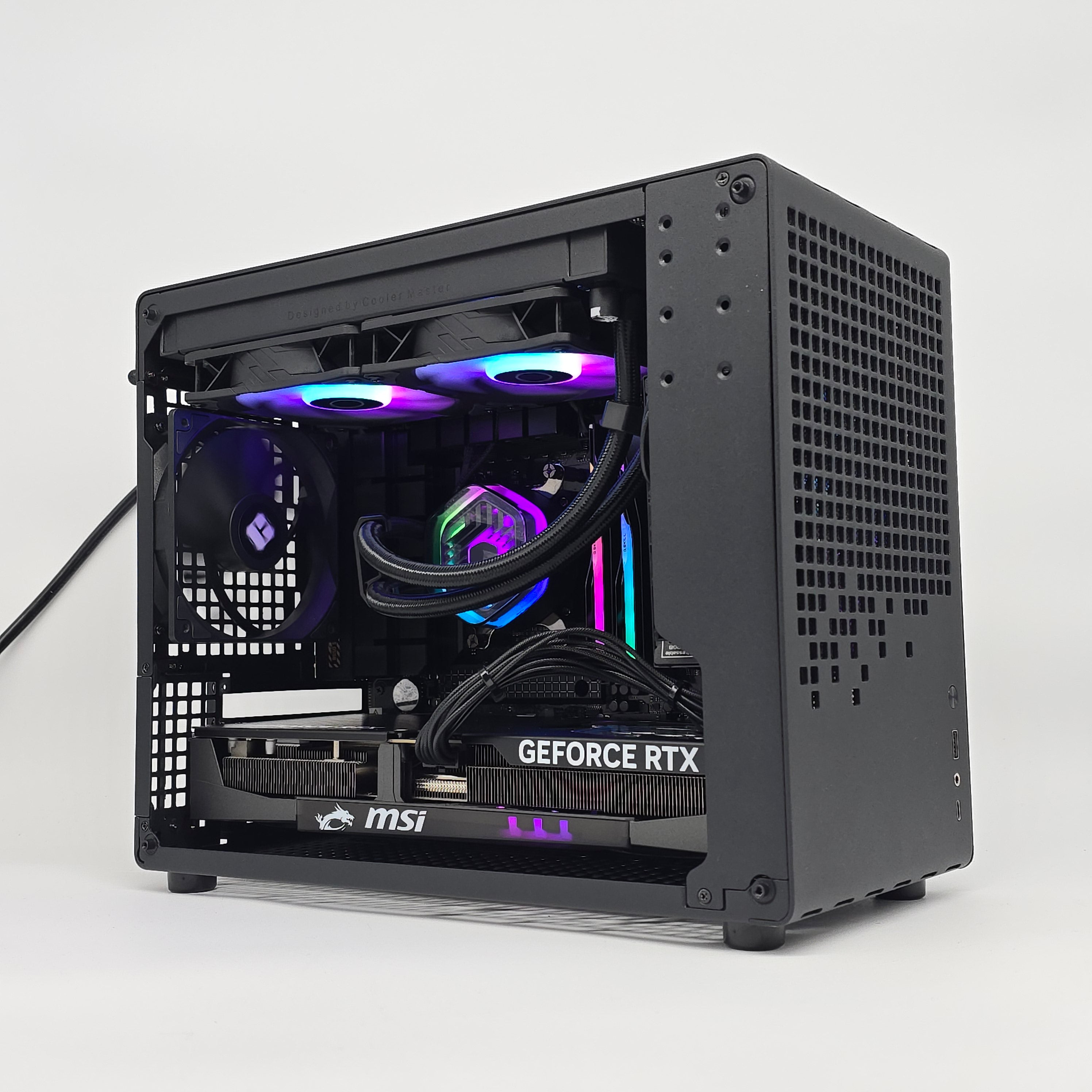 RTX 5080, 9800X3D, 64GB DDR5, 2TB NVMe, Custom Liquid Cooled Mini-ITX ...
