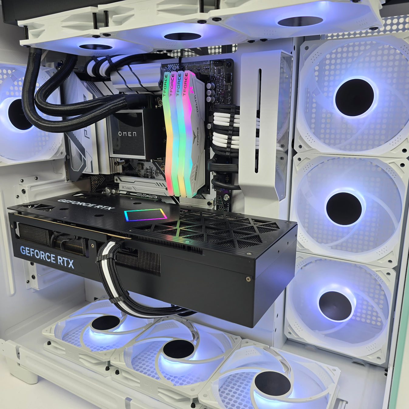 RTX 4090, i9-13900K, 64GB DDR5, Z790, Custom Built White Gaming PC – MBPC